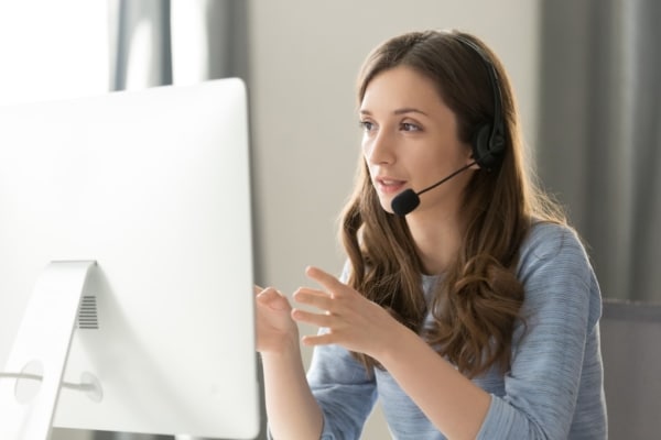 Call Center Average Calls Per Agent | ROI CX Solutions